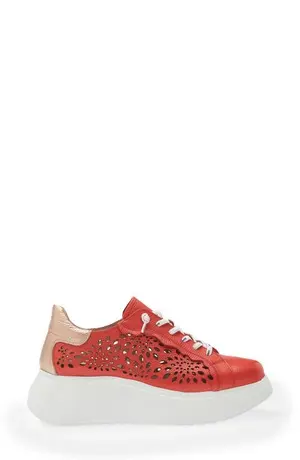 WONDERS Laser Cutout Platform Sneaker - Flame/rame