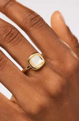 ANA LUISA Clara Mother-of-pearl Statement Ring - Gold/white