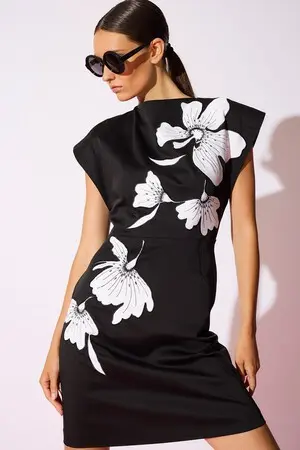 Natori Cut Out Day Dresses