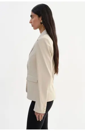 LAMARQUE Faux Leather Fitted Blazer - Bone