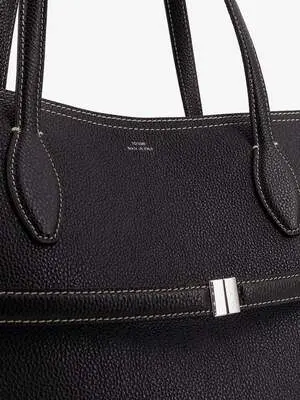 TOTEME Leather Shoulder Bag With Logo - Black