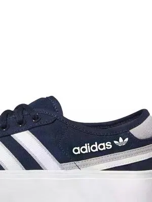 Adidas Delpala Low-top Sneakers - Blue