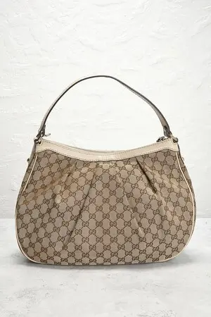 Gucci Sukey Hobo Bag