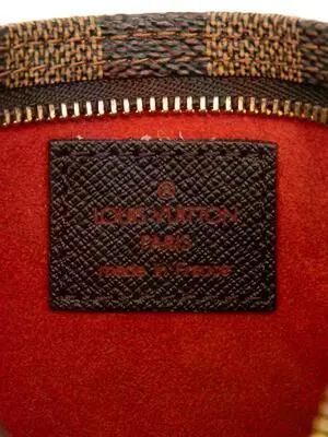 LOUIS VUITTON 1998 Damier Ebene Marais Bucket Pouch