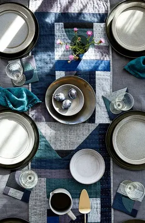 THOMPSON STREET STUDIO Linen & Cotton Patchwork Placemat