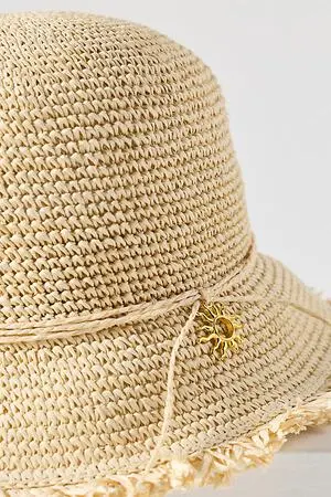 NIKKI BEACH Arianna Raffia Bucket Hat