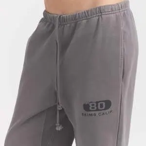 SKIMS Boyfriend Fleece Pants - Shadow Eighty Skims