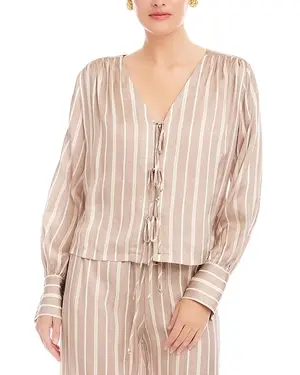 Fifteen Twenty Office Wear Tops