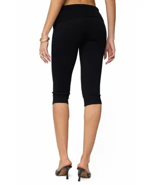EDIKTED Skyla Knit Capri Pants