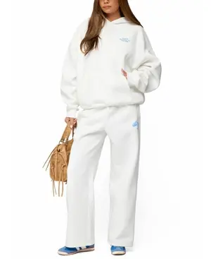 EDIKTED Keychain Cutie Straight Leg Sweatpants