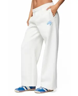 EDIKTED Keychain Cutie Straight Leg Sweatpants