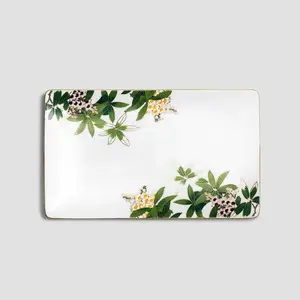 TOGAS Belize Rectangular Dish - White