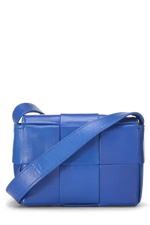 Bottega Veneta Maxi Intrecciato Candy Cassette Crossbody - Blue