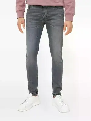 Guess Chris Triangle-logo Jeans