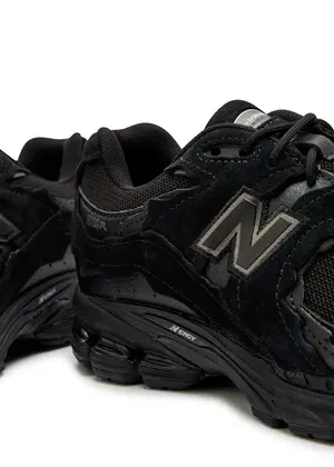 NEW BALANCE 2002 Panelled Gore-tex Sneakers - Black