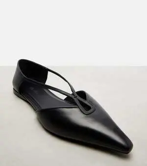 Max Mara Amatassa Leather Ballet Flats - Black
