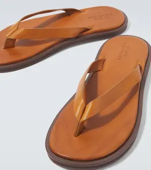 Studio Nicholson Curren Leather Thong Sandals - Brown