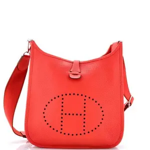 Hermès Evelyne Bag Gen Iii Clemence Pm - Red