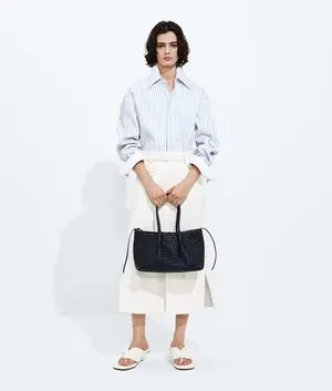 Bottega Veneta Intrecciato Silky Calfskin Reversible Tote Bag - Midnight/basalt