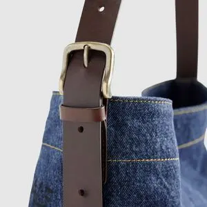 LEVI'S Heritage Medium Bag