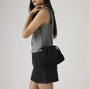 LEVI'S Isabelle Crossbody - Black
