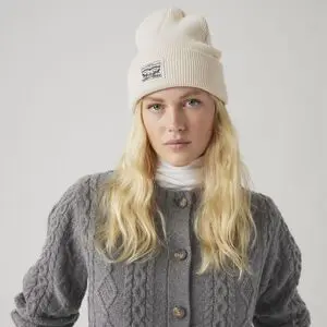 LEVI'S Backpatch Beanie - Cream