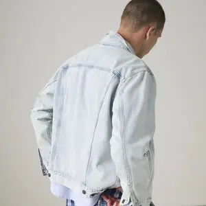 LEVI'S Relaxed Fit Thermodapt Trucker Jacket