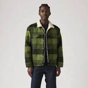 LEVI'S Relaxed Fit Sherpa Plaid Trucker Jacket