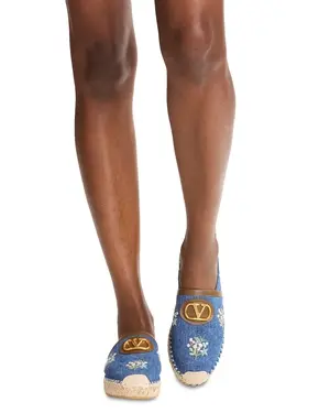 Valentino Garavani Embellished Espadrille Mules - Multi