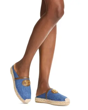 Valentino Garavani Embellished Espadrille Vlogo Mules - Denim