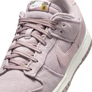 Nike Dunk Low "flowers" Sneakers - Grey