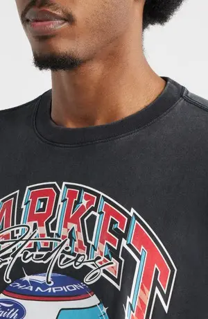 MARKET Racing Helmet Graphic T-shirt