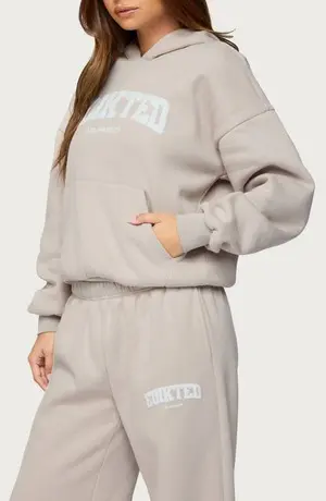 EDIKTED Oversized Fleece Graphic Hoodie - Beige
