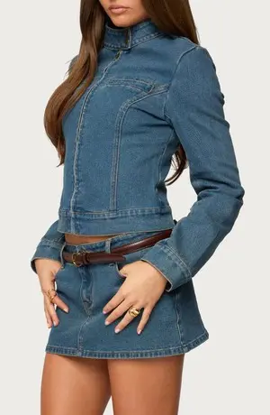 EDIKTED Crop Stretch Denim Jacket