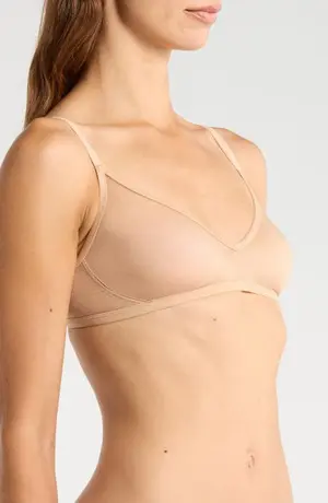 Commando Invisible Lift Triangle Bralette - Beige