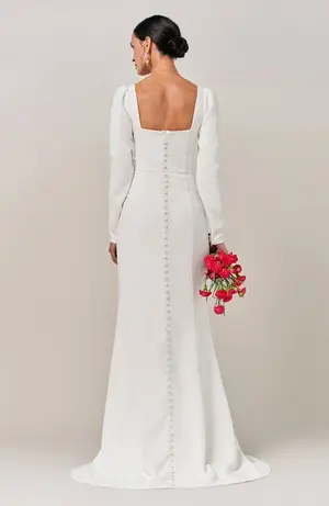 BWLDR Amaria Gown