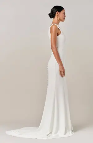 BWLDR Viola Gown