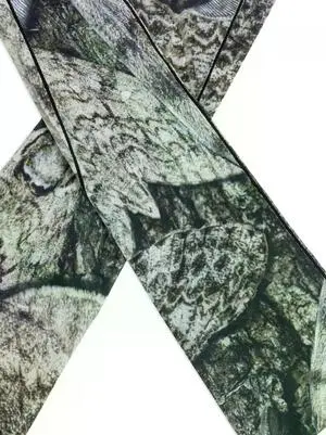 ROA Patterned Gloves