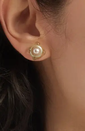 ISSHI Atom Stud Earrings