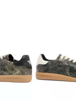 Dsquared2 Cracked Leather Low Top Sneakers