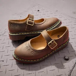 Dr. Martens Flower Mary Janes - Dark Brown