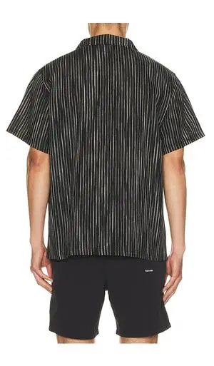 MAUI AND SONS Ashline Short Sleeve Shirt