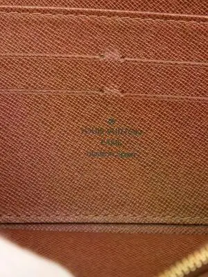 LOUIS VUITTON 2007 Monogram Zippy Wallet Long Wallets - Brown