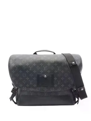 LOUIS VUITTON 2017 Monogram Eclipse Voyager Pm Crossbody Bag - Black