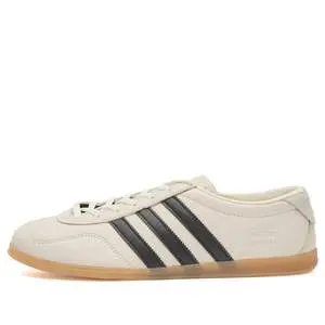 Adidas Gazelle Lo Pro Sneakers - Chalk White/core Black/gum
