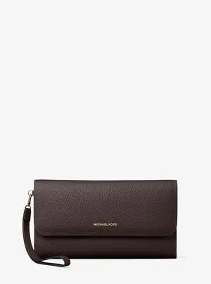 Michael Kors Jet Set Medium Pebbled Leather Smartphone Wristlet In By - Brown