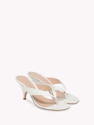 GIANVITO ROSSI Sofia Thong Mule - White Calf Leather