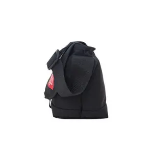 MANHATTAN PORTAGE Straphanger Crossbody - Black