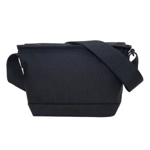 MANHATTAN PORTAGE Straphanger Crossbody Bag - Black