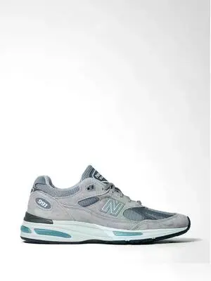 NEW BALANCE 991v2 Logo-patch Sneakers